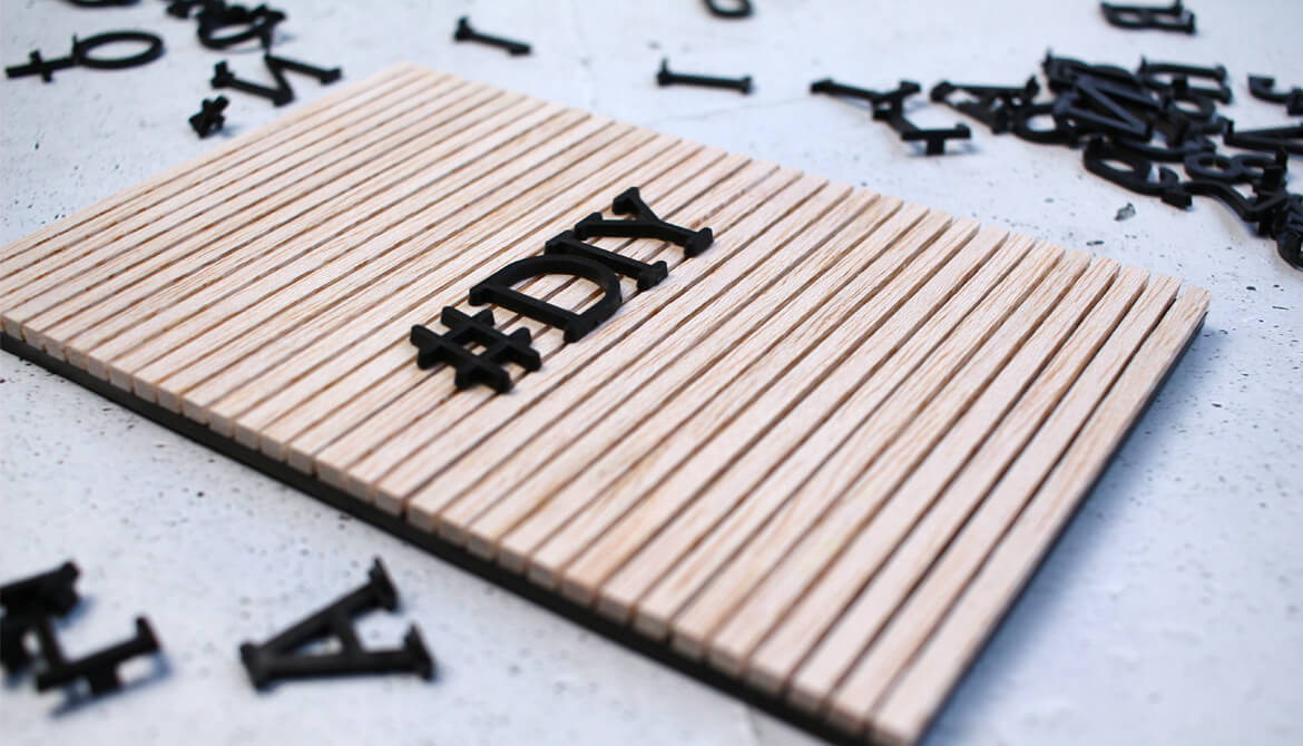 Do it yourself: Letterboard aus Holz im Skandilook selbst basteln